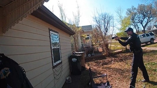 Sheriff’s deputies arrest three in Hoisington raid