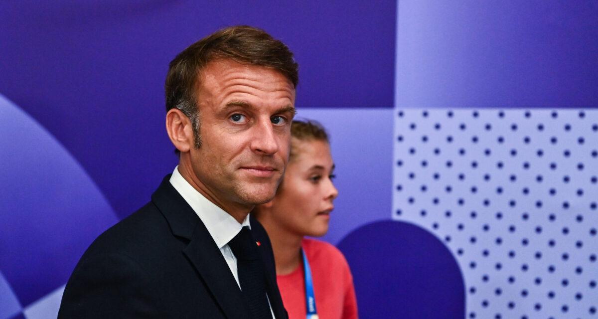 Quand Macron arbore le maillot des 125 ans de l'OM