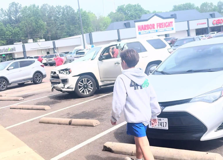 10 injured, including Mount Pleasant Chapel Hill students, after ...