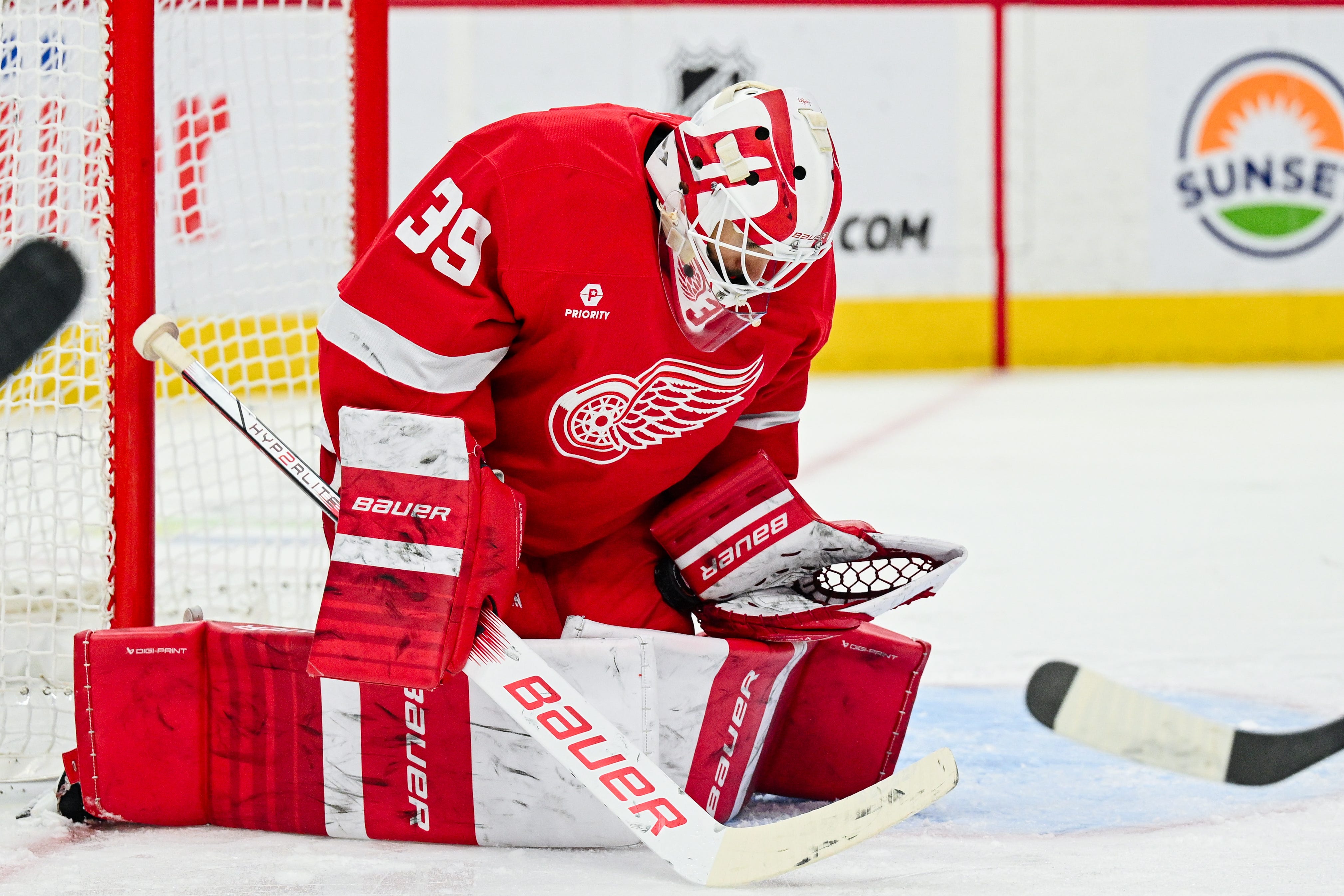 Detroit Red Wings' Cam Talbot to start with season on the line vs Panthers