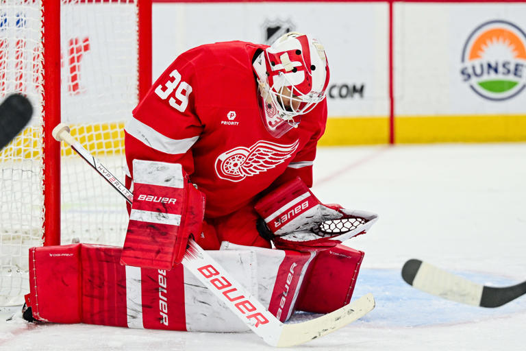 Detroit Red Wings' Cam Talbot to start with season on the line vs Panthers