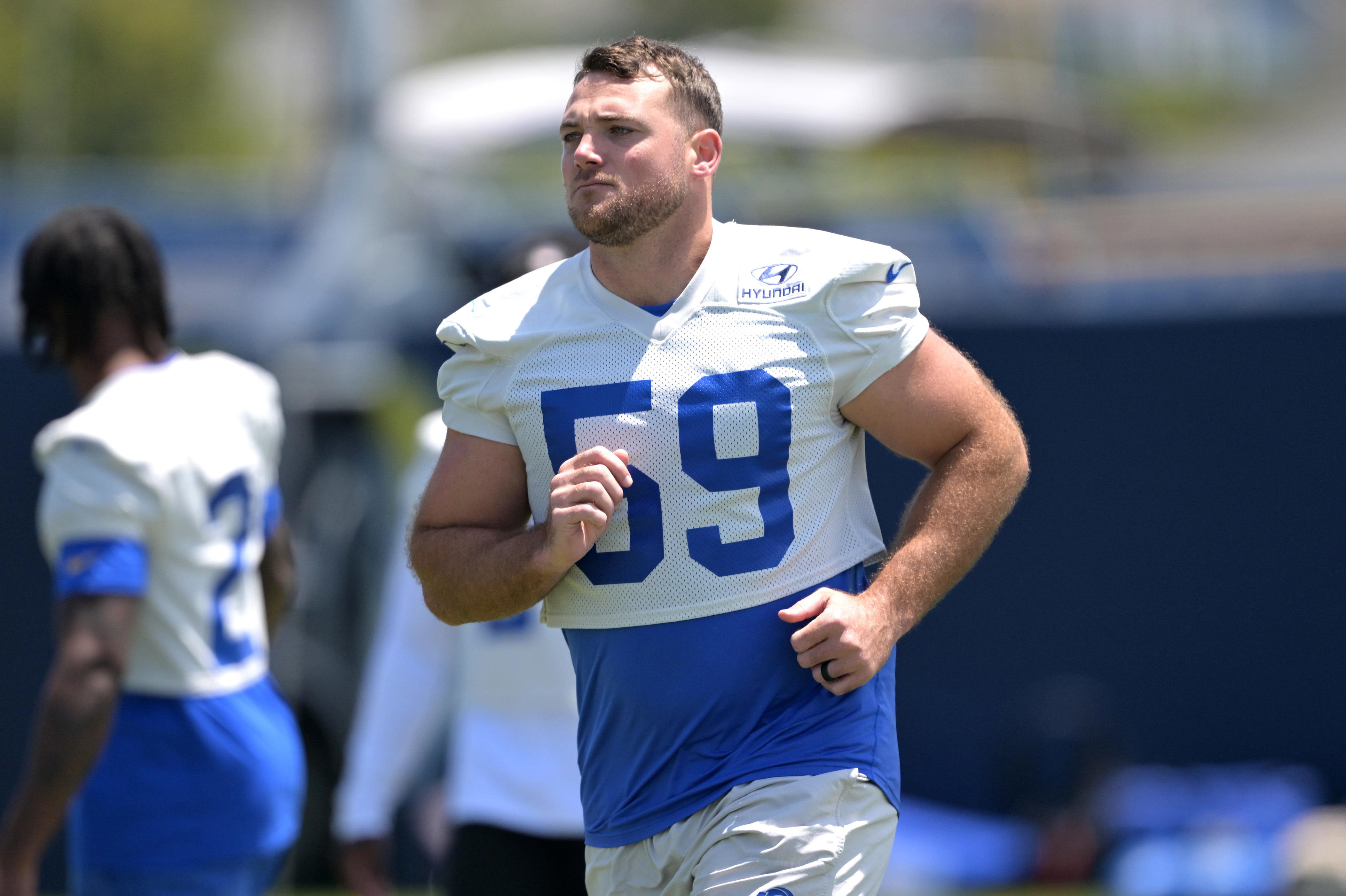 Rams bring back LB Troy Reeder again with another 1-year deal