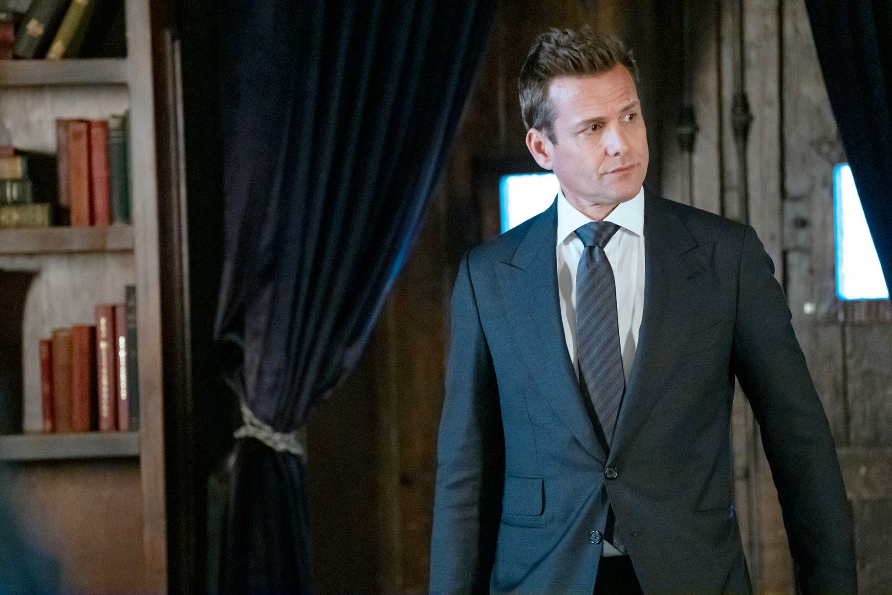 Harvey Specter is Back for the First Time Since the Finale in Suits LA ...