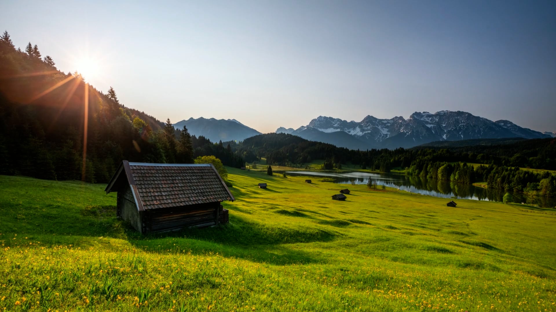 Vẻ đẹp nông thôn Bavaria qua drone