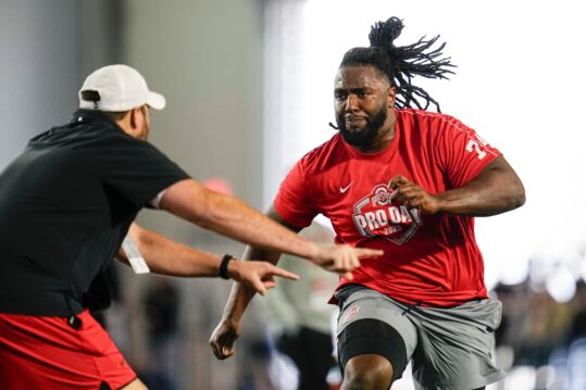 Giants could take powerful Ohio State guard at the top of the second round