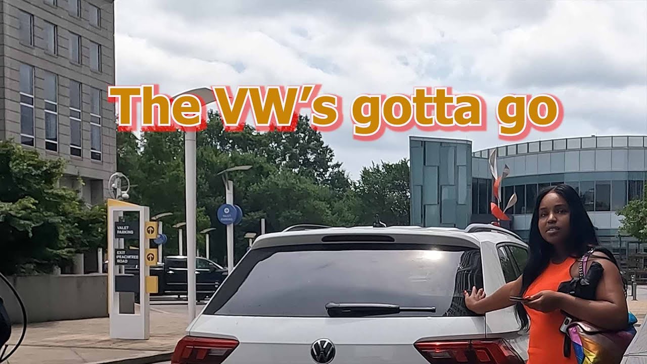 Driver Fled the Scene?! Abandoned Car Chaos