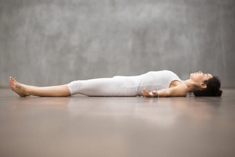 8 simple yoga poses that helps reduce snoring naturally