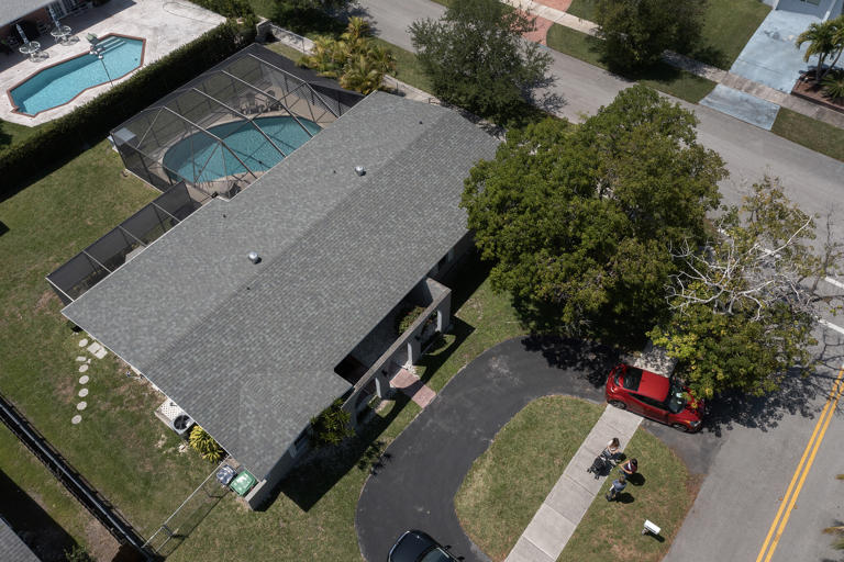 Florida Housing Market Sees 'Buyers on Strike' in Multiple Cities