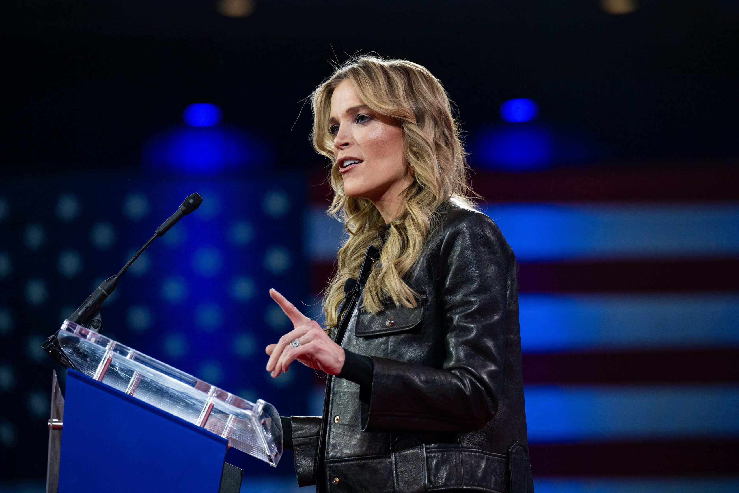 Megyn Kelly Slams 'Cosplay ICE Agent' Kristi Noem