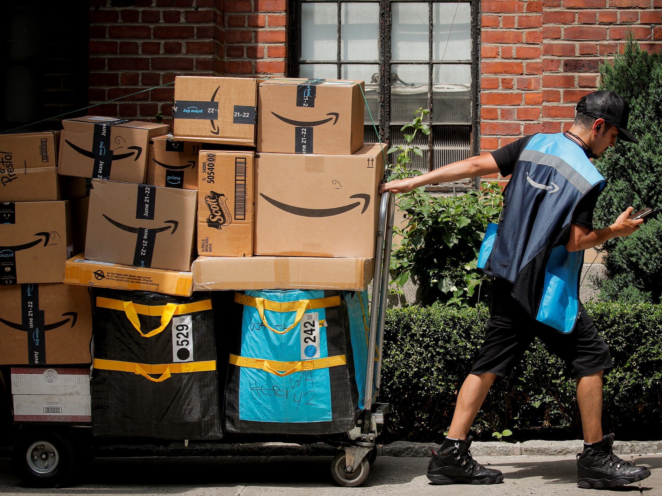 Amazon's CEO sees evidence of people stockpiling — and says that ...