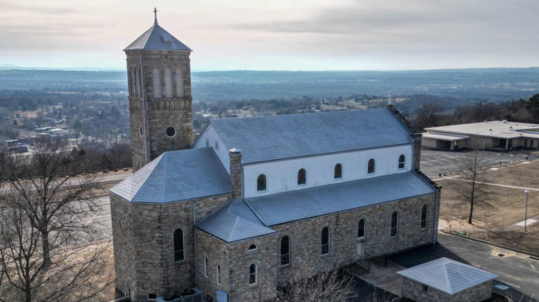 The Heart Of Arkansas' Wine Country Is A Historic Coal Mining Town With ...