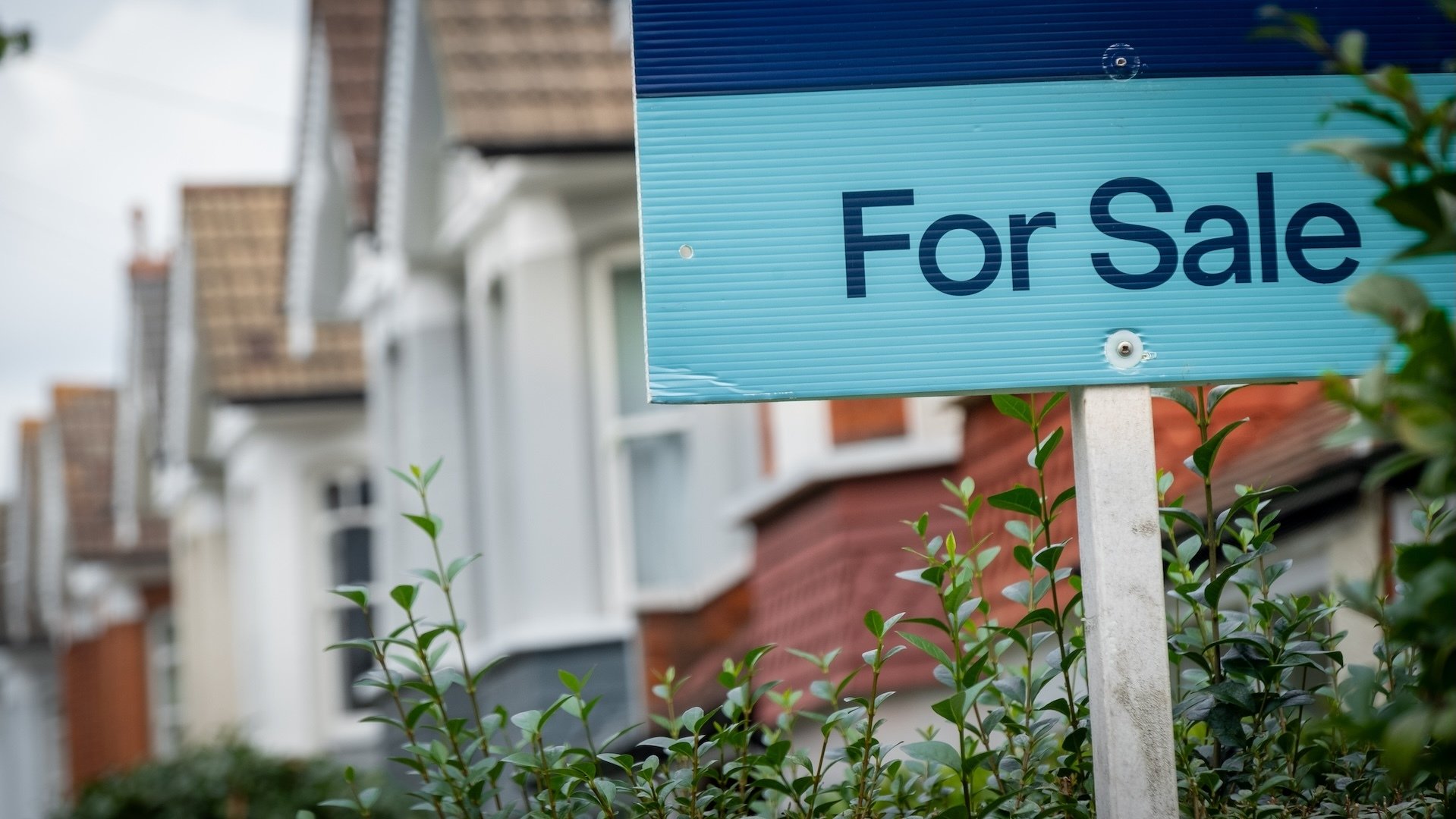 Six Psychological Traps to Avoid When House Hunting