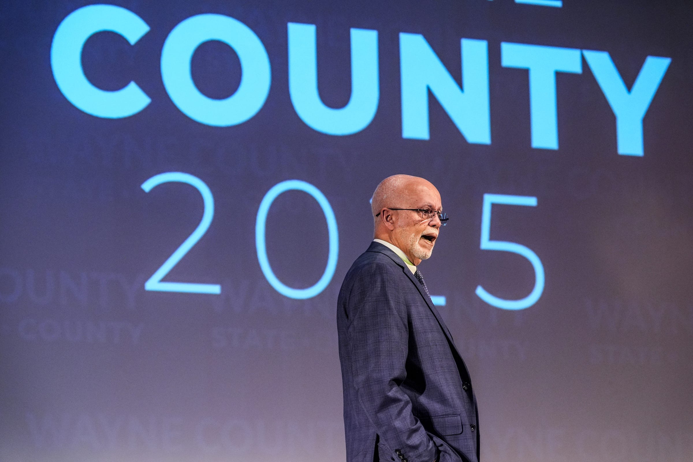 Warren Evans announces program to curb childhood poverty for cities in Wayne County