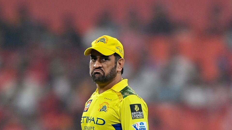 ‘Pride of Chennai rides with you’: Fans cheer MS Dhoni's return as CSK ...