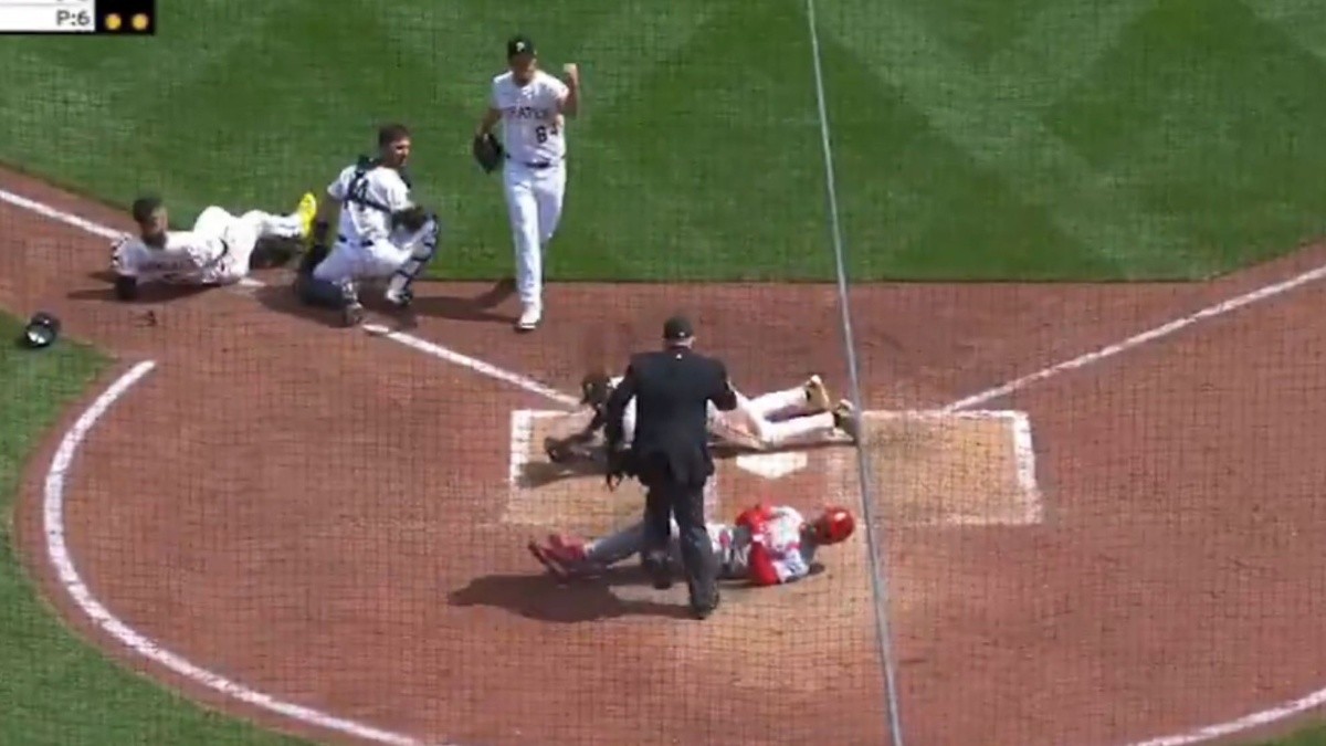 MLB: Chaos at Home Plate! Intense Collision and Unbelievable Out in ...