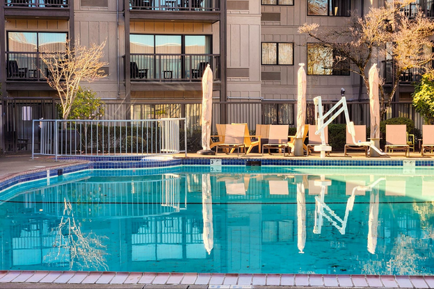 Valley River Inn: Mid-Century Modern Style and Riverfront Views in ...