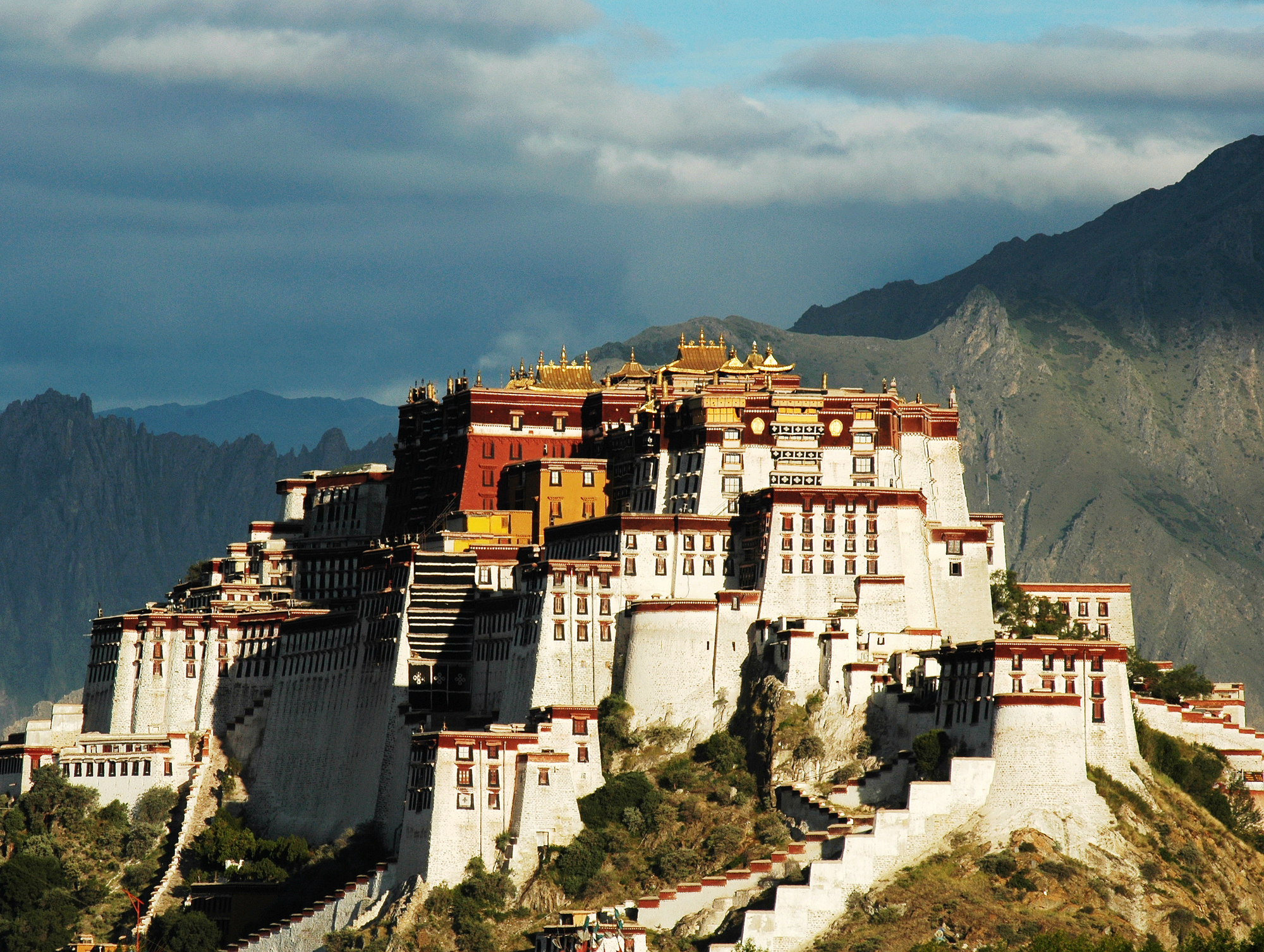 17 architectural wonders in China beyond the Great Wall