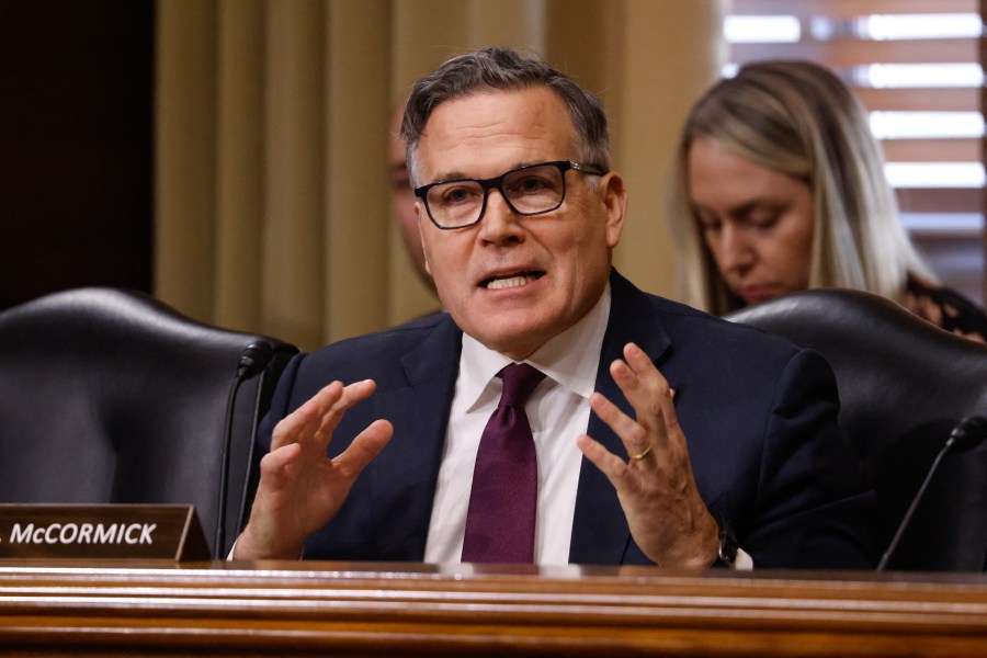 Dave McCormick introduces resolution to term limit members of Congress