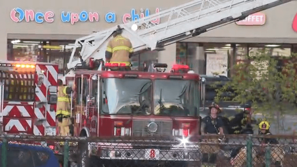 Smoke from HVAC unit sparks fire at Gunbarrel Road businesses