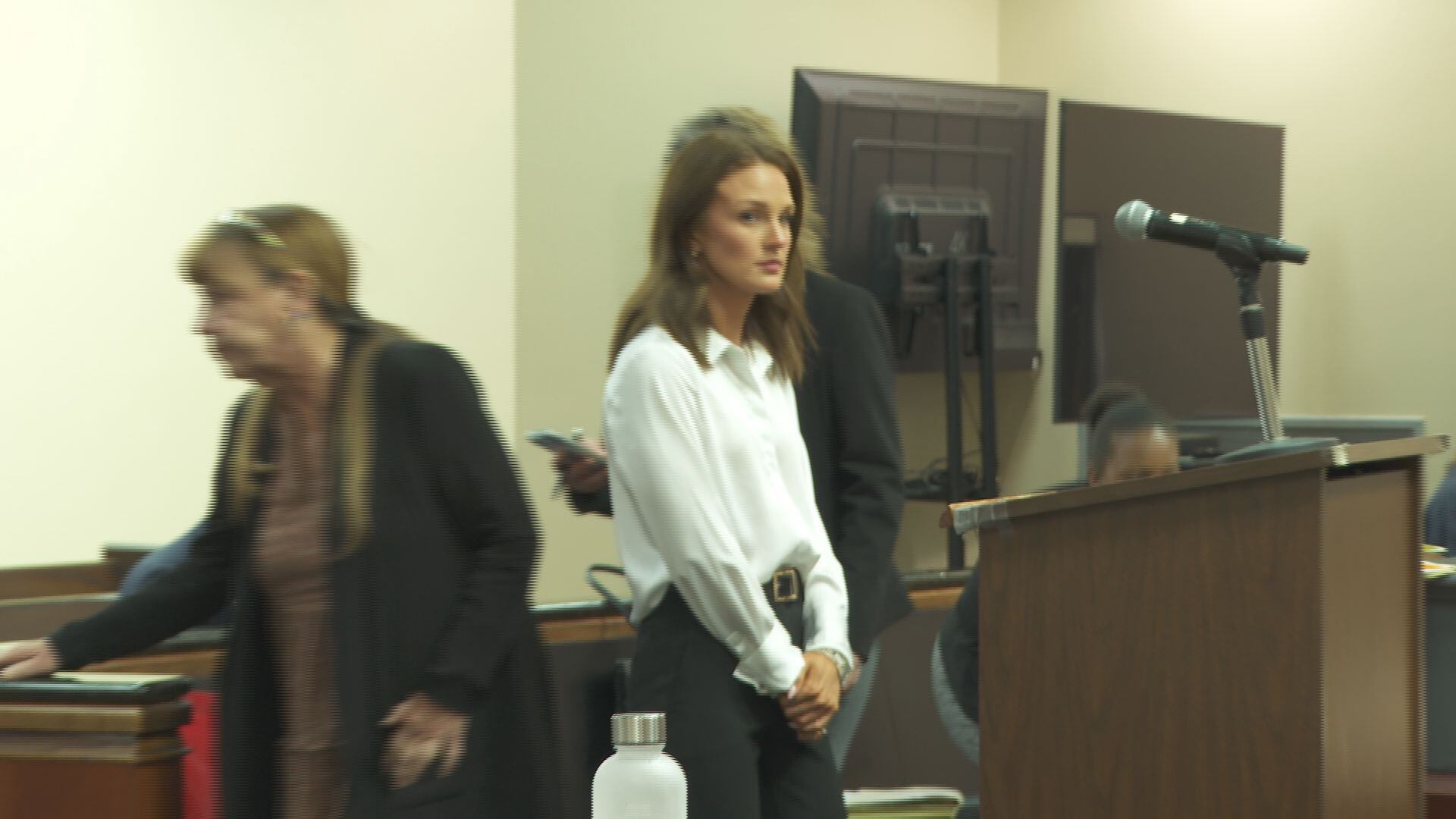 Teacher sentenced as a result of inappropriate relationship with student