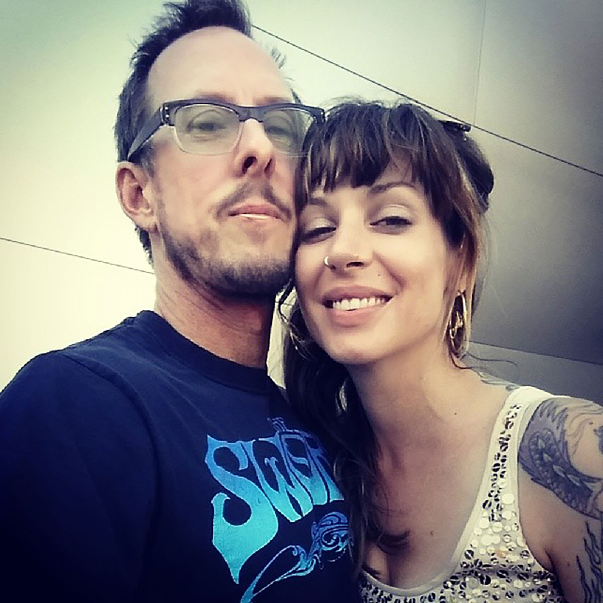 Weezer's Scott Shriner and Wife Jillian Lauren's Relationship Timeline