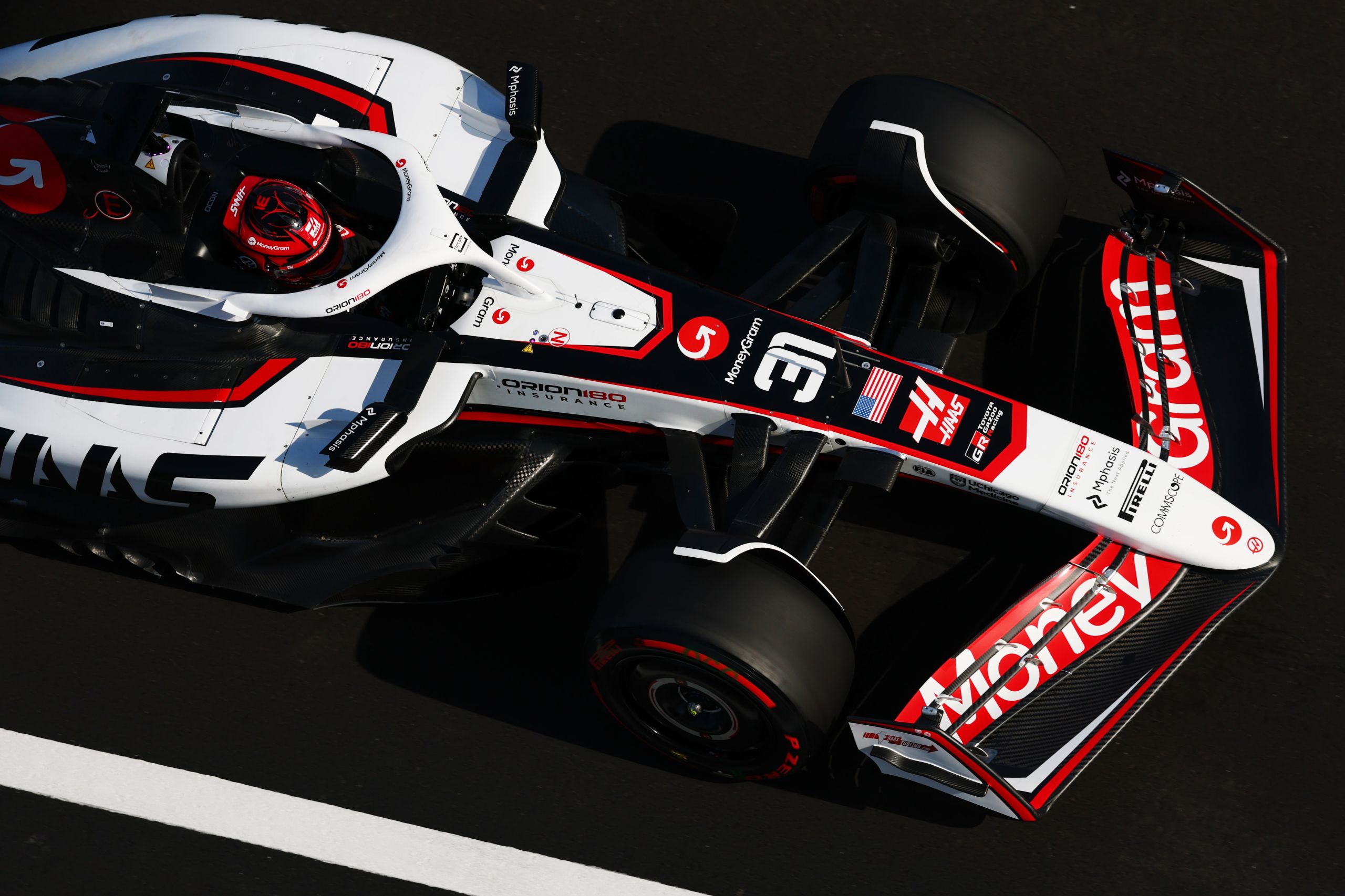 How does the Formula 1 chassis withstand crashes?