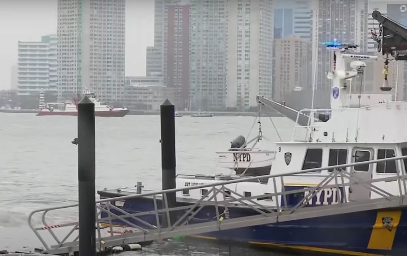 Bell 206 helicopter crashes into Hudson: Details of deadly accident in ...