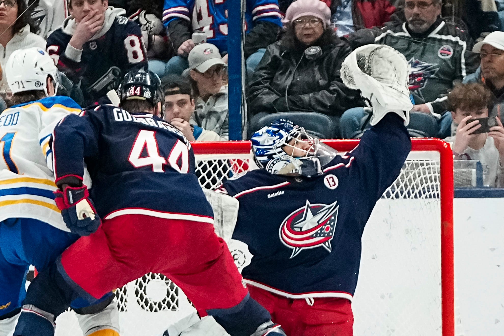 Jet Greaves keys Columbus Blue Jackets' comeback against Buffalo Sabres ...