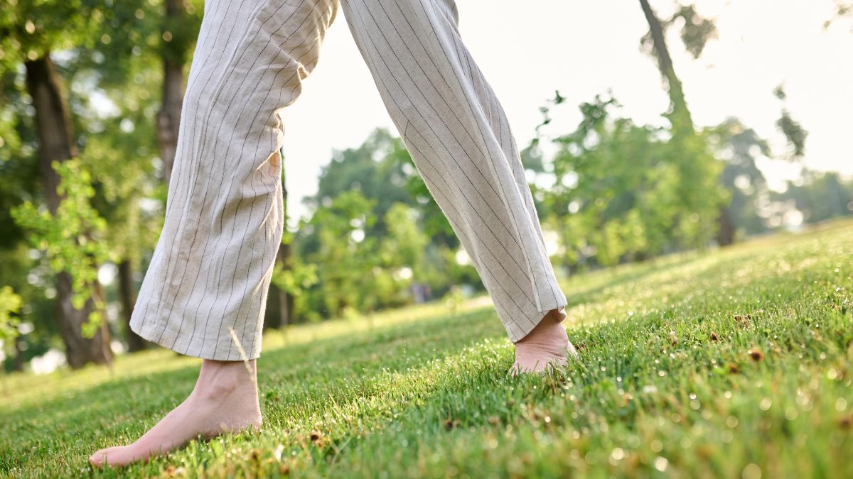 What Is 8-Shape Walking? The Meditative Stroll That Boosts Fat Burn