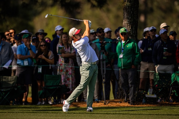 Masters 2025: Amateur makes splash with watershed moment by taking free ...