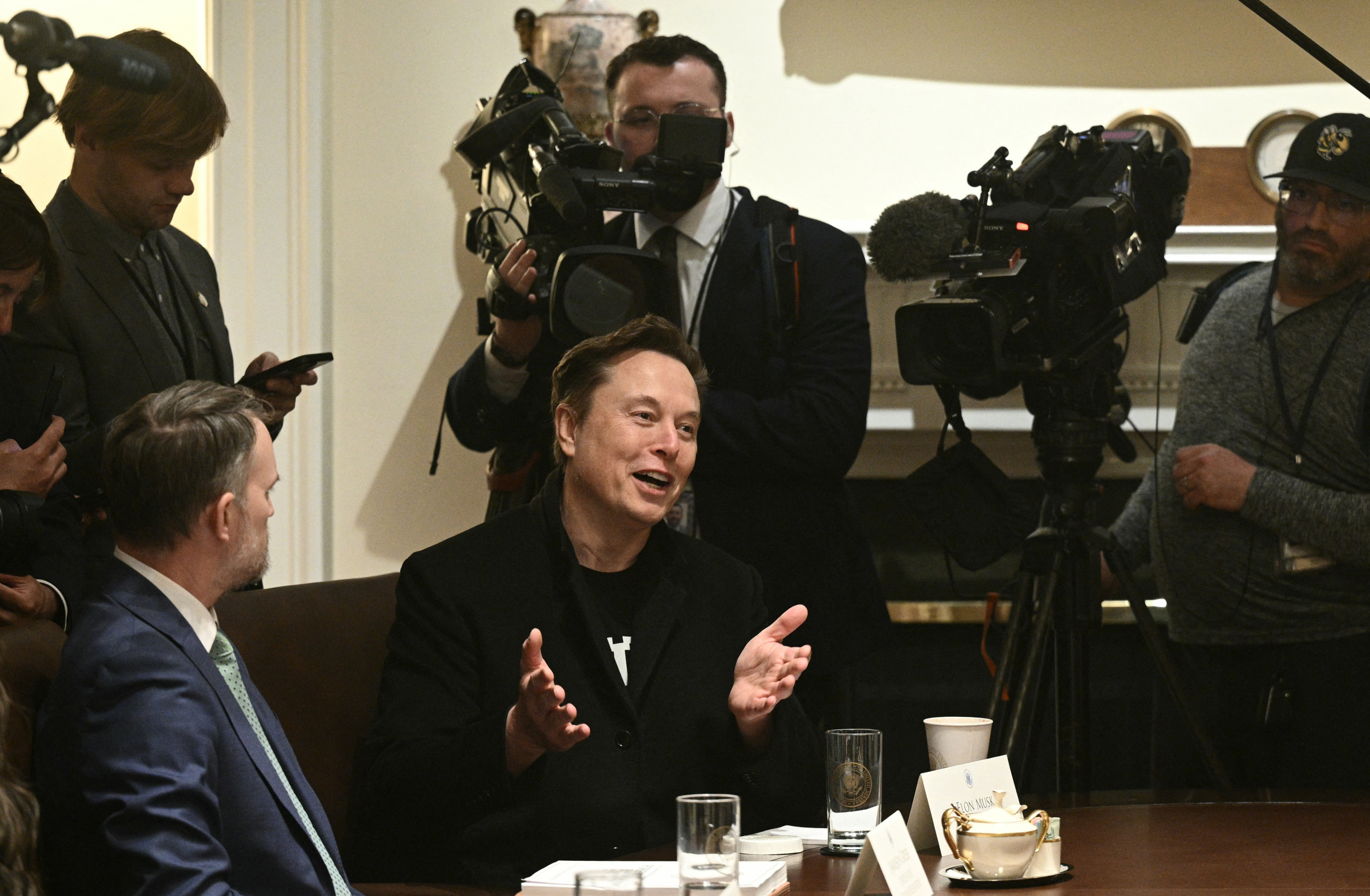 DOGE Cuts Watchdogs Investigating Self-Driving Teslas: Report