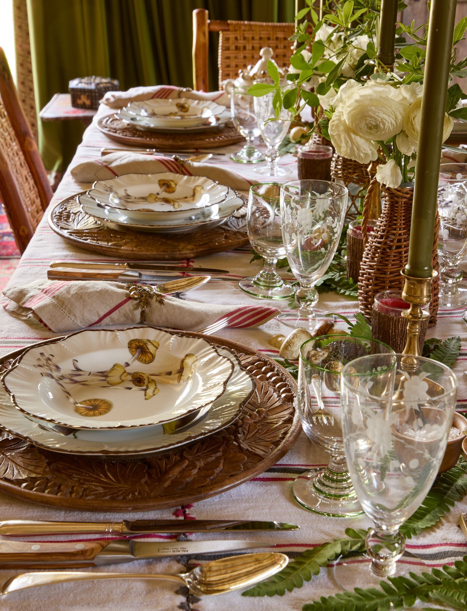 The Best Silverware Sets Will Polish Up Your Dining Setup