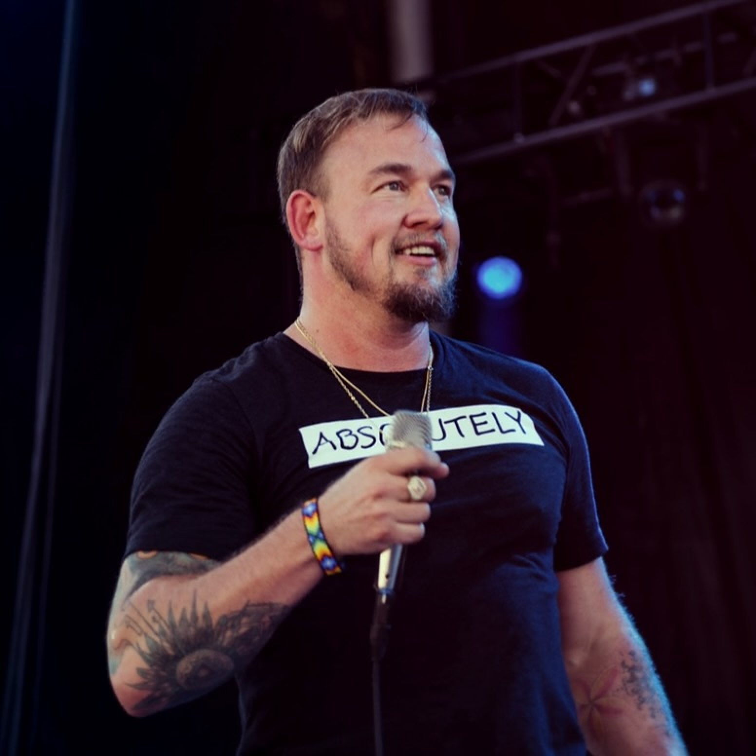 Who is Alanis Morissette’s rapper husband, Souleye? He says he got his ...