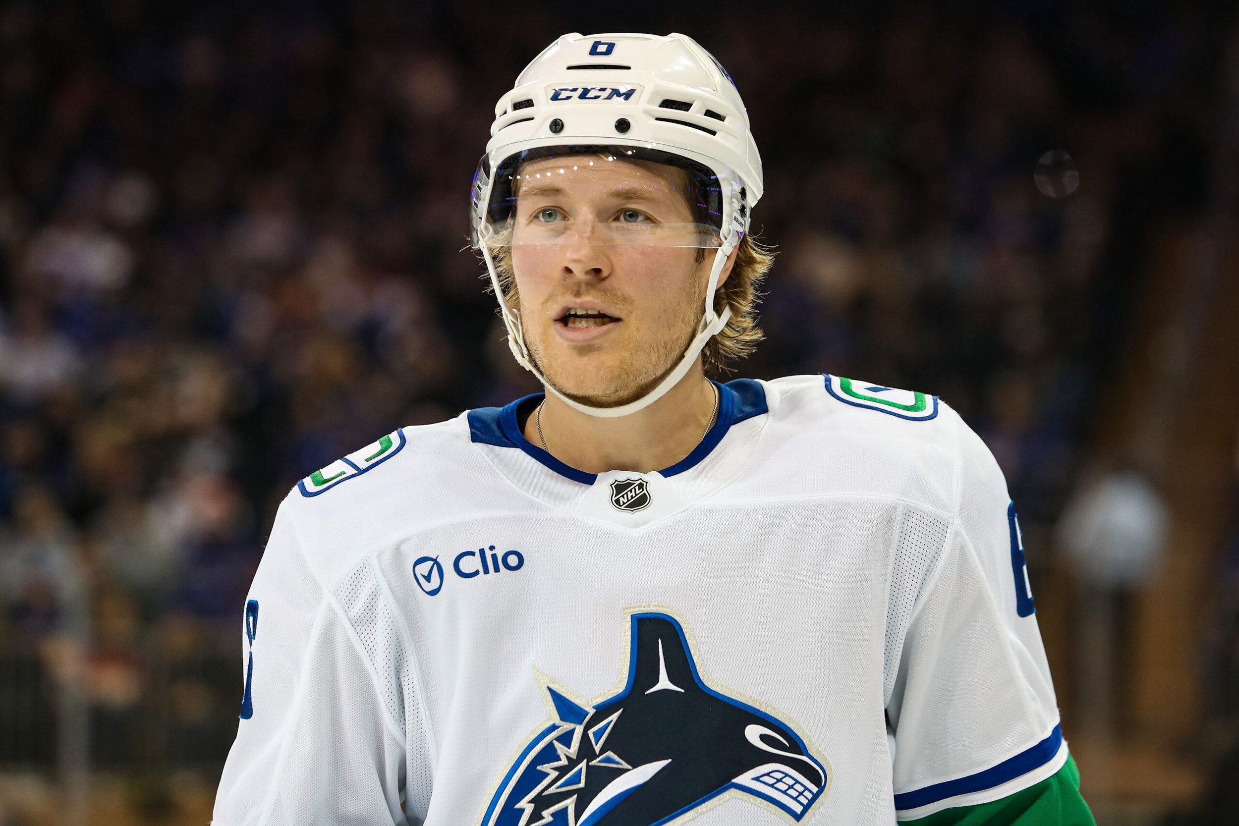Canucks sign Brock Boeser to long-term deal