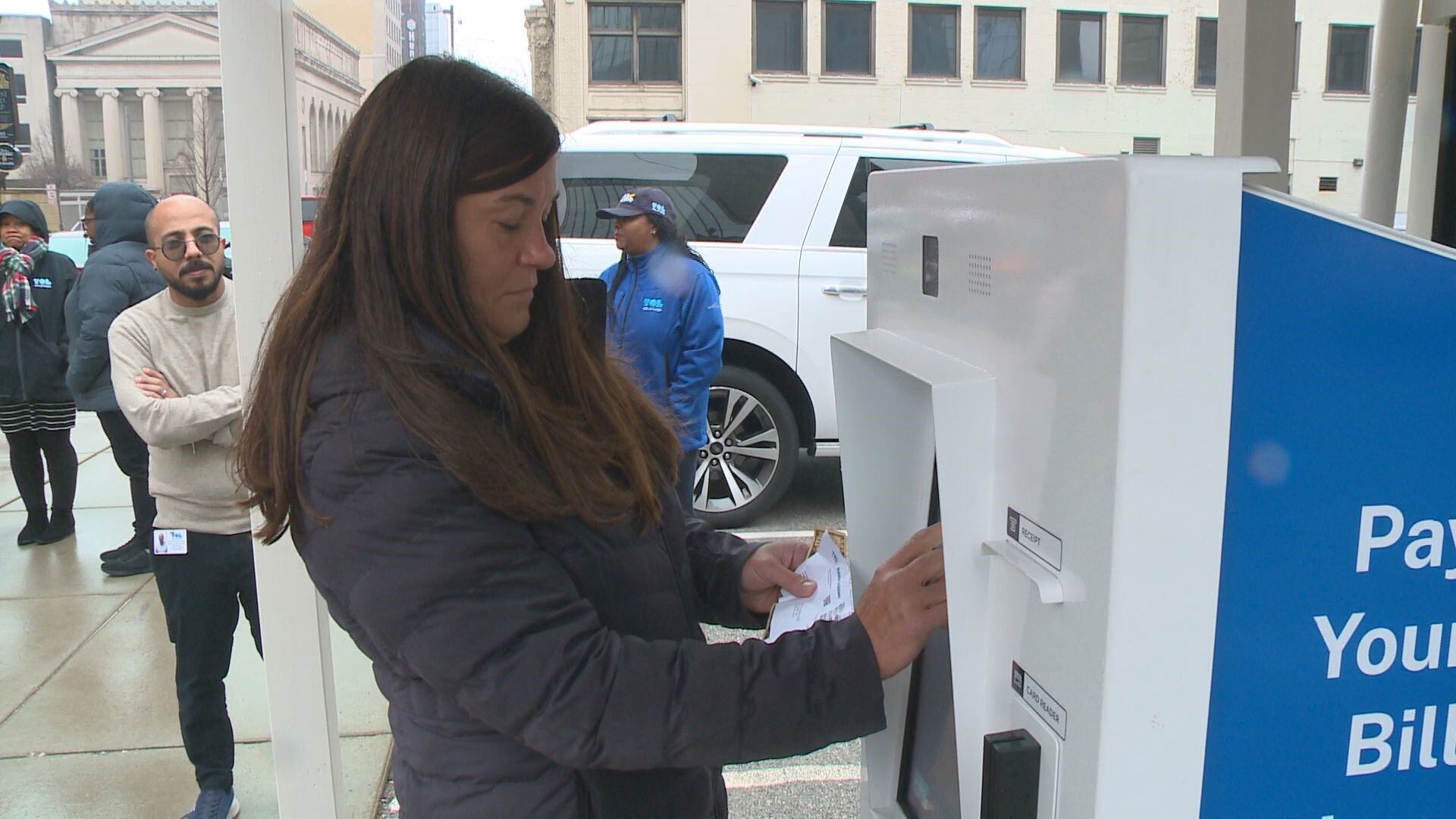 Toledo Dept. of Public Utilities opens new bill payment kiosk