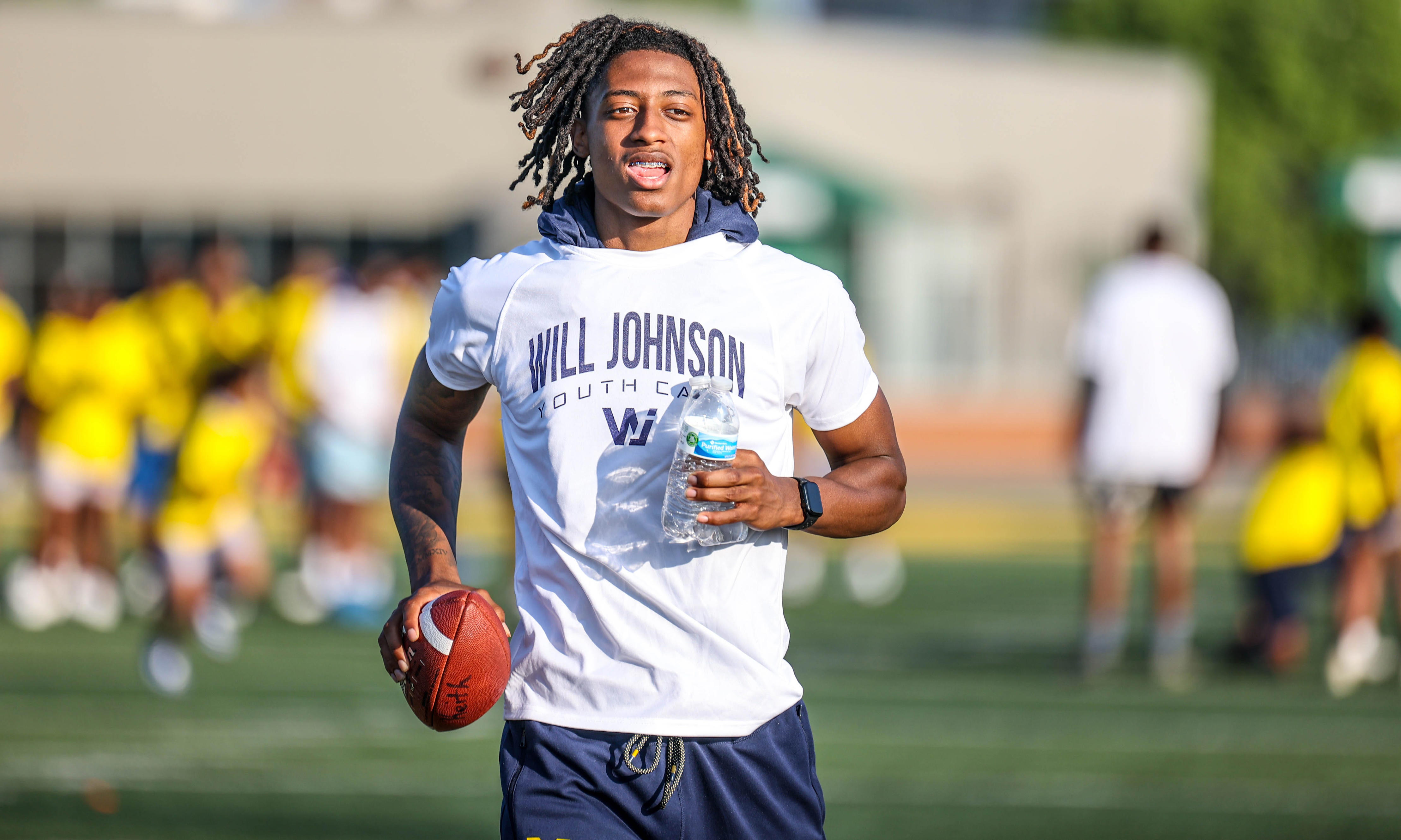 Michigan football WR Amorion Walker enters transfer portal -- again