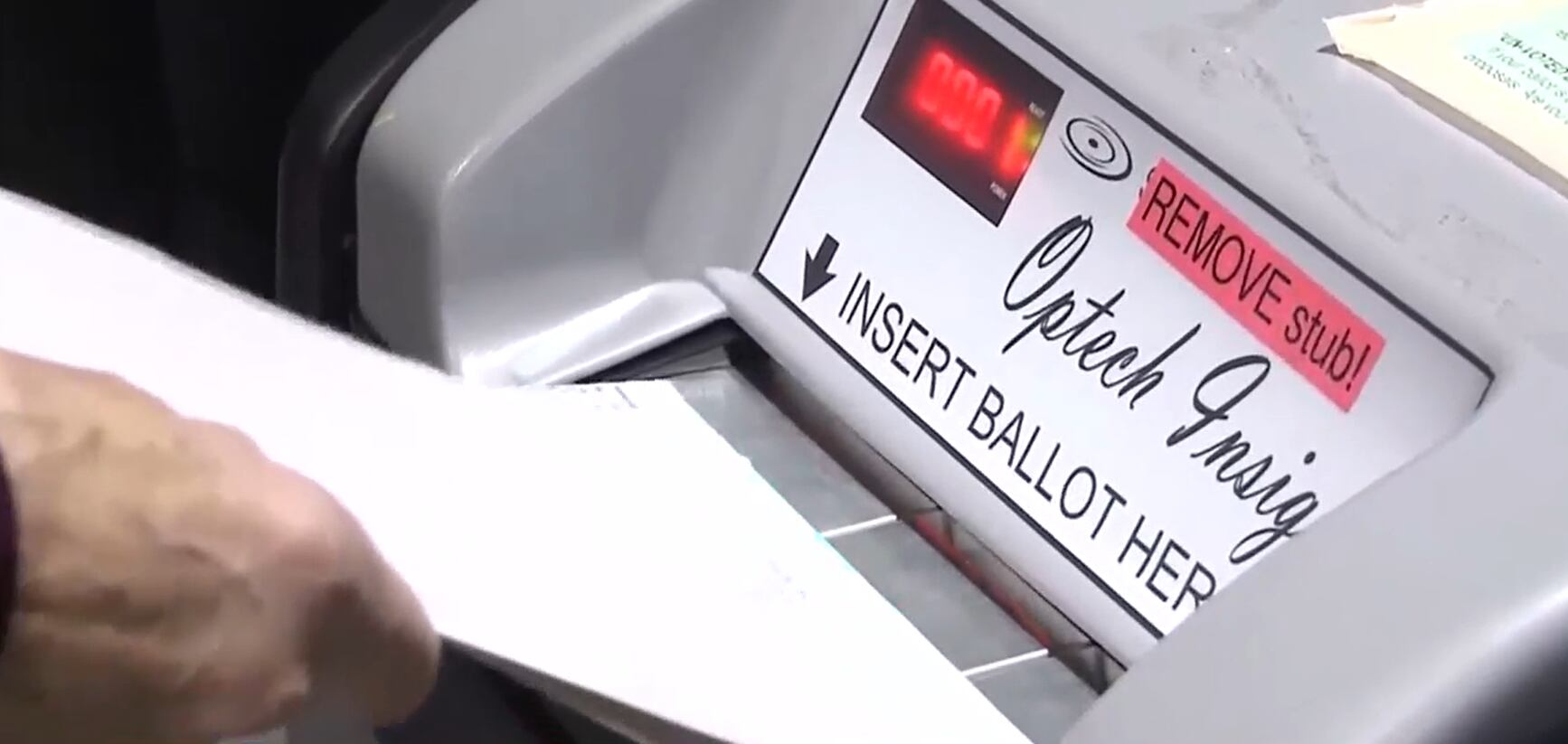 Hawaii Democrat sides with Republicans on bill requiring proof of ...