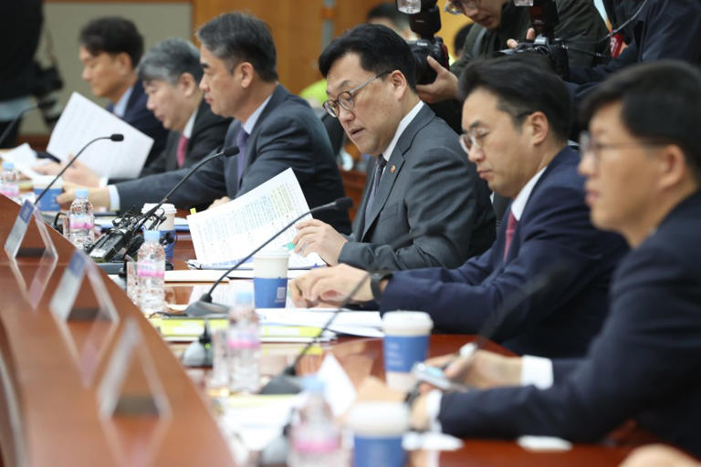 Les dangers cachés du maquillage pour vos yeux