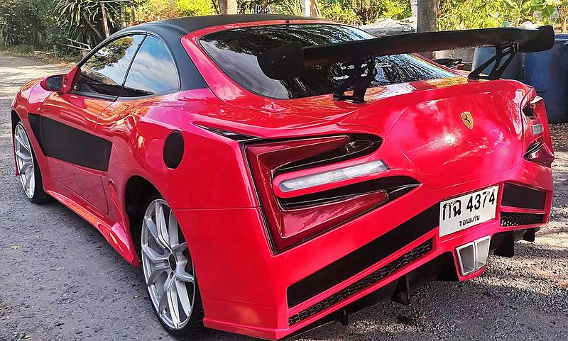 Aus Celica T20 mach Ferrari F12