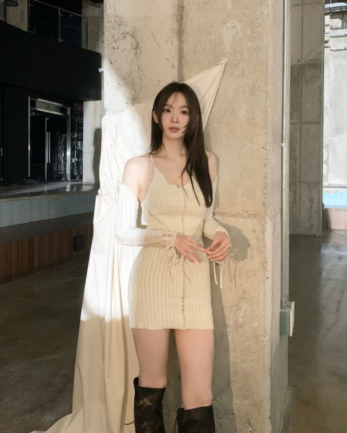 강민경, 고기 먹방에도 '167cm·52kg' 몸매 유지 비결..."1일1식·공복 유산소로 관리" ('걍밍경')