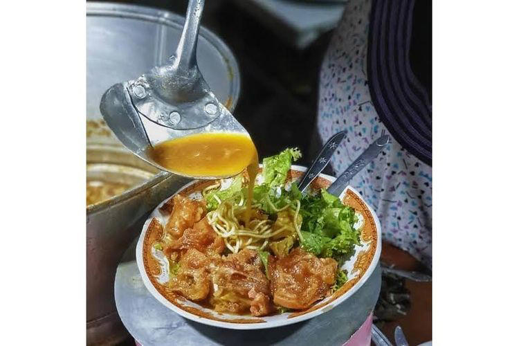 Jelajah Rasa, Ini 10 Kuliner Kaki Lima Legendaris di Surabaya yang Bikin Ketagihan