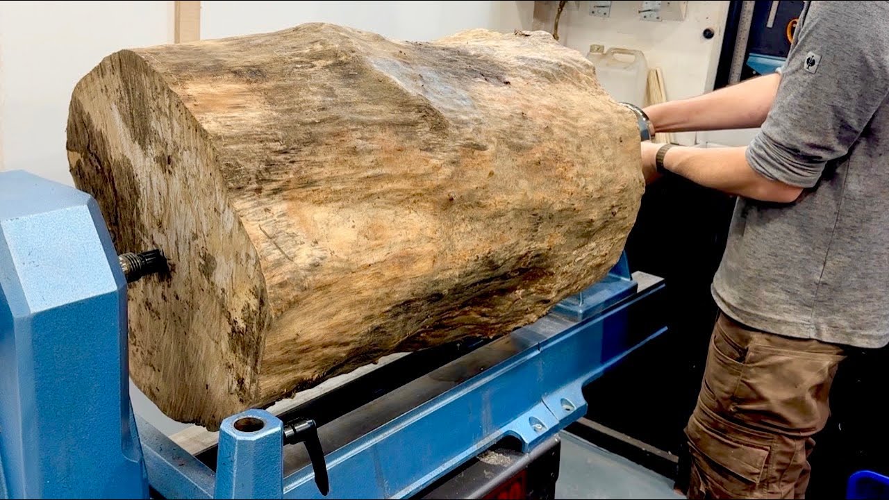 Woodturning - The Biggest Log Ever