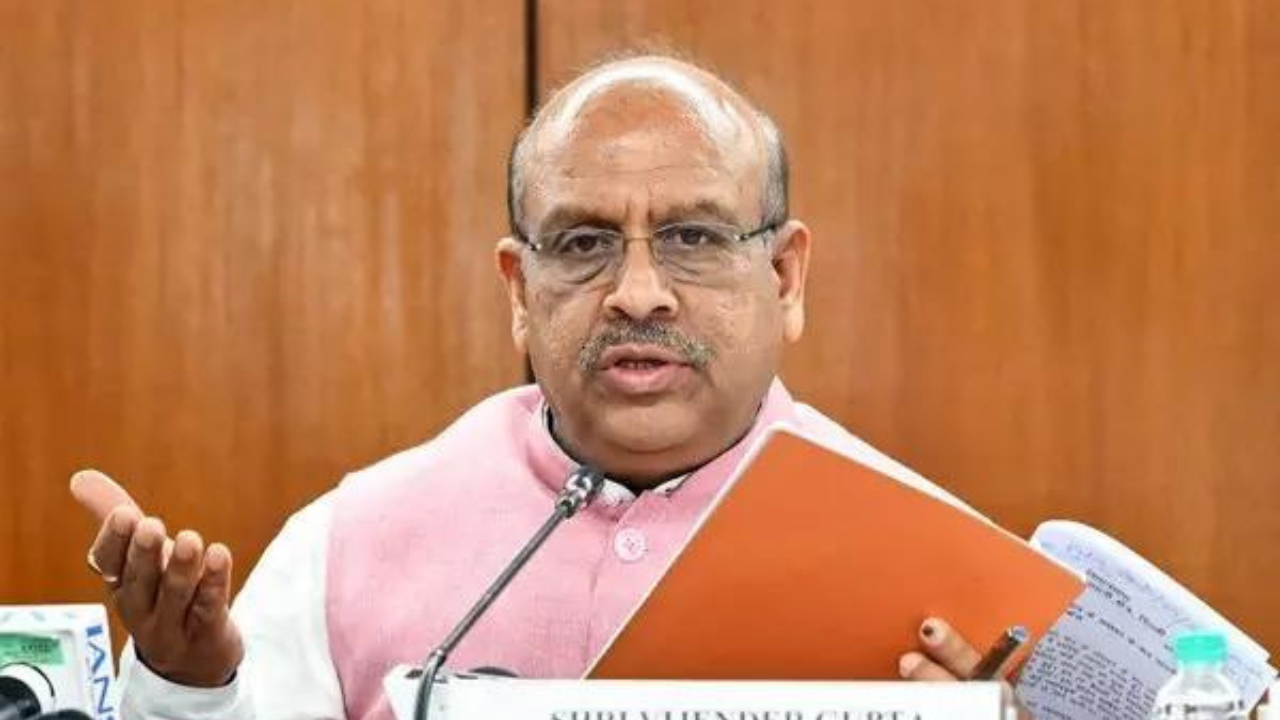 Delhi assembly speaker Vijendra Gupta calls meeting to examine CAG ...