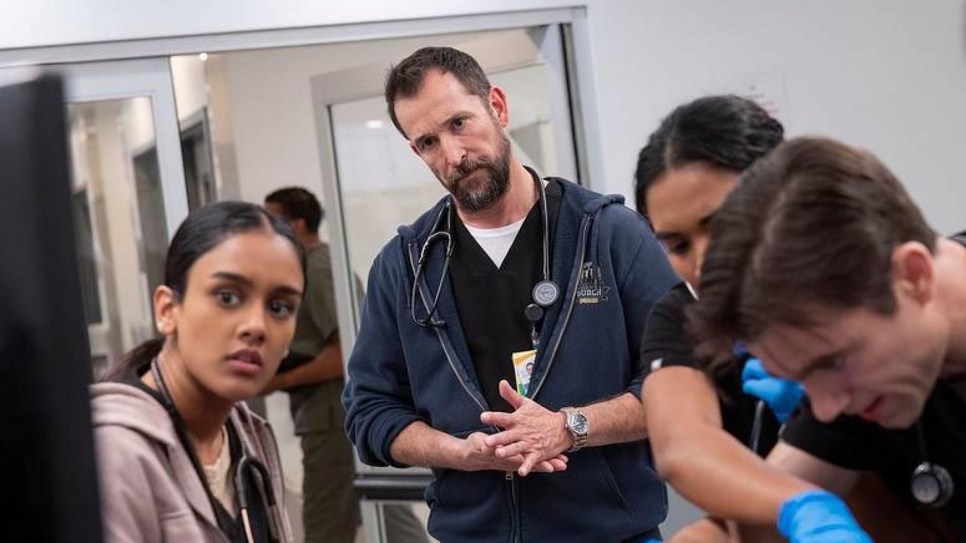 What to Know About ‘The Pitt' Season 2: From Cast Exits to Spinoffs