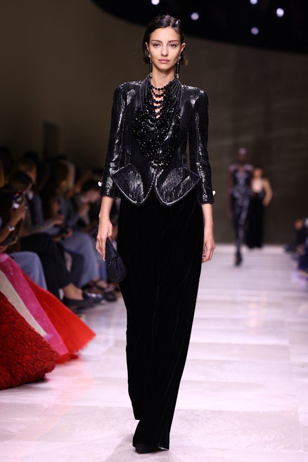 ‘Bright, shining light’: Australian model Lucy Markovic dies aged 27