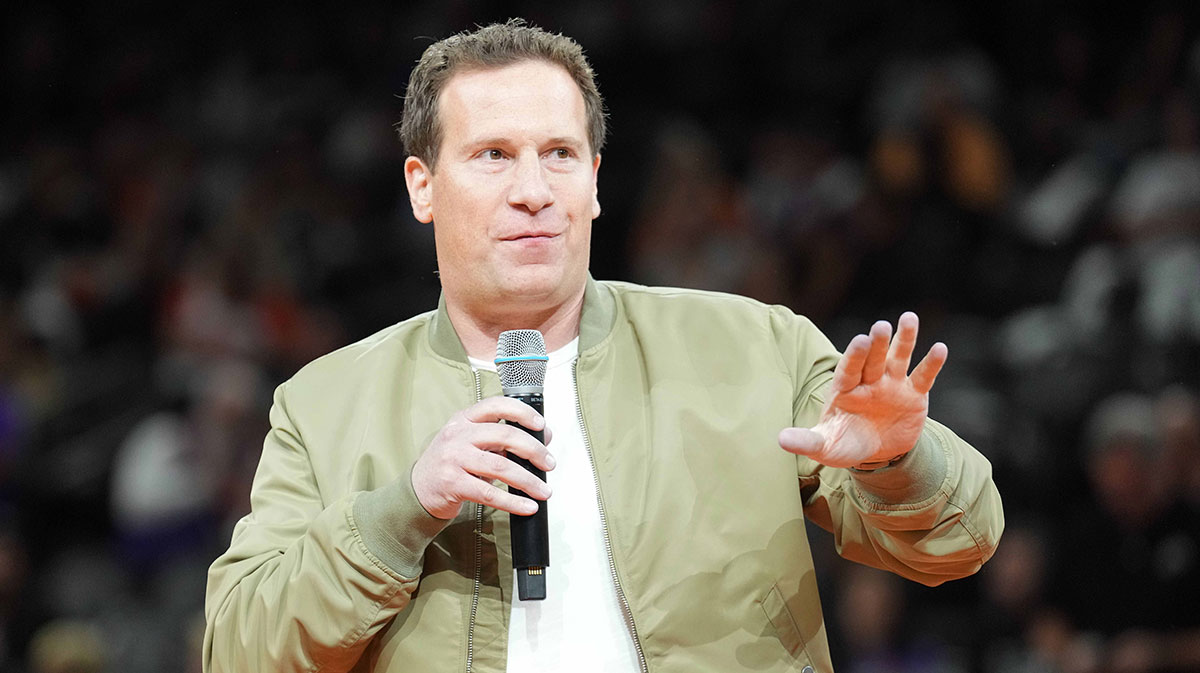 Phoenix Suns most to blame for $366 million flop