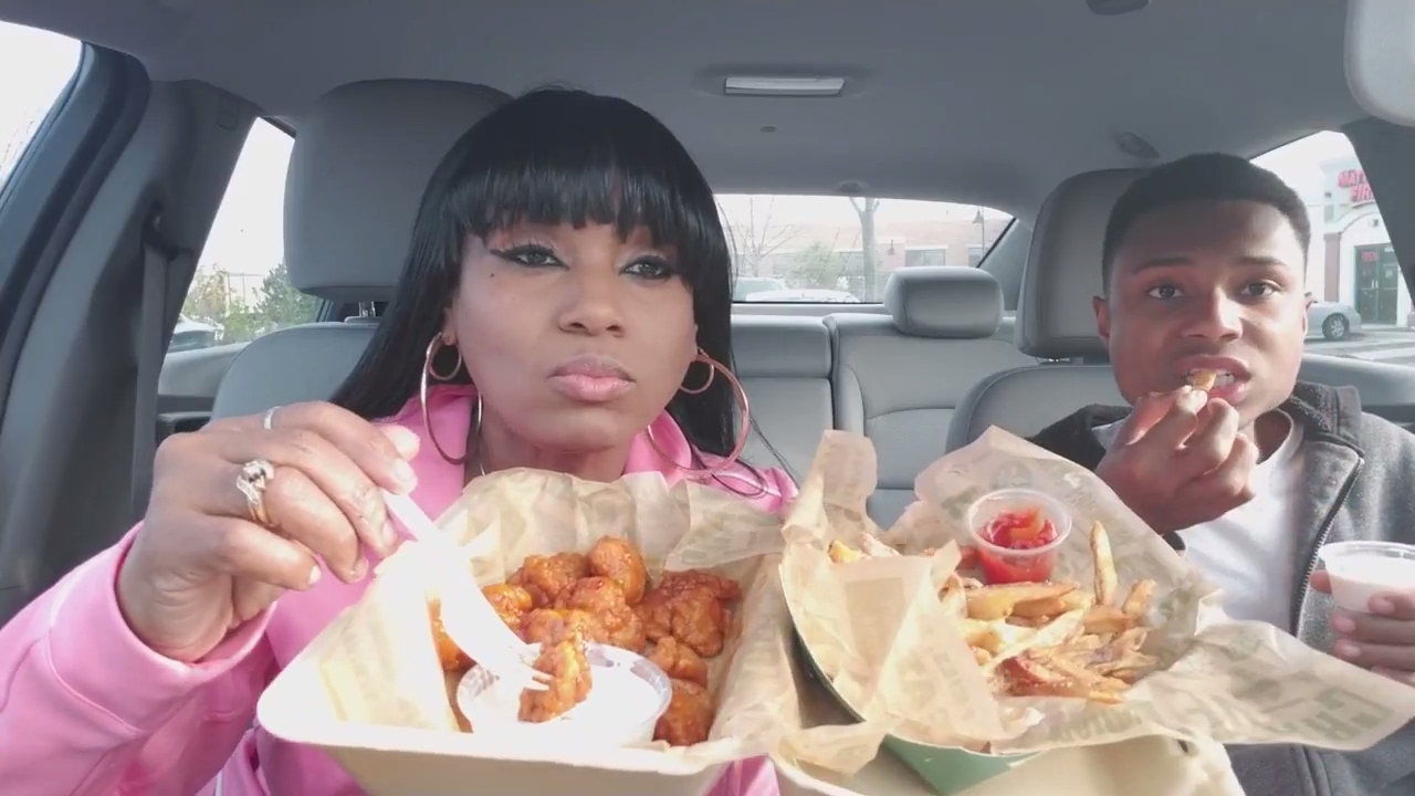 Wingstop mukbang #2—boneless mango habanero review