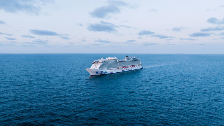 Ronaldo en Georgina stappen aan boord van nieuwe Arabische cruiselijn