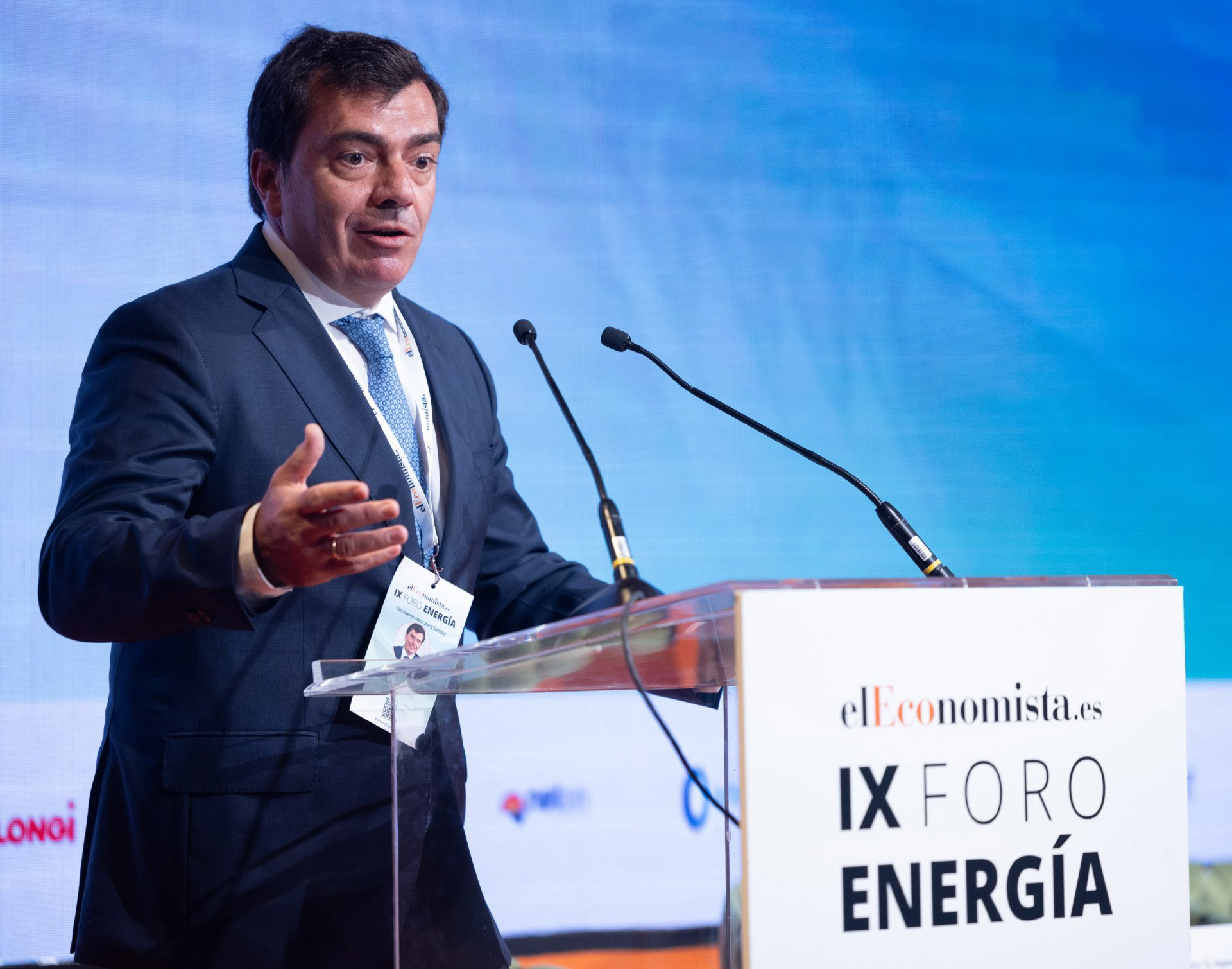 Who was Agustin Escobar? Siemens CEO killed in Hudson river helicopter ... Who was Agustin Escobar? Siemens CEO killed in Hudson river helicopter ...