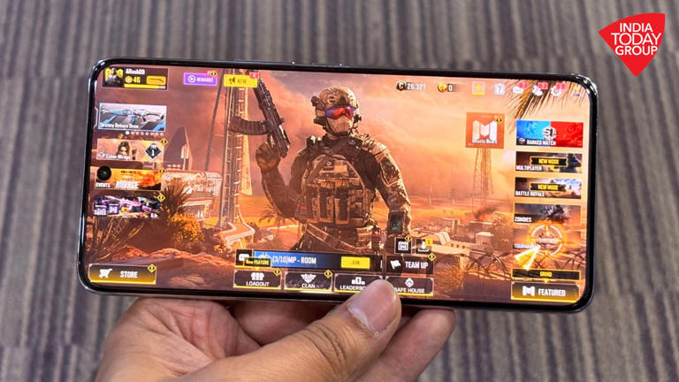 Vivo V50e review in 5 points: Simple, stylish and surprisingly capable